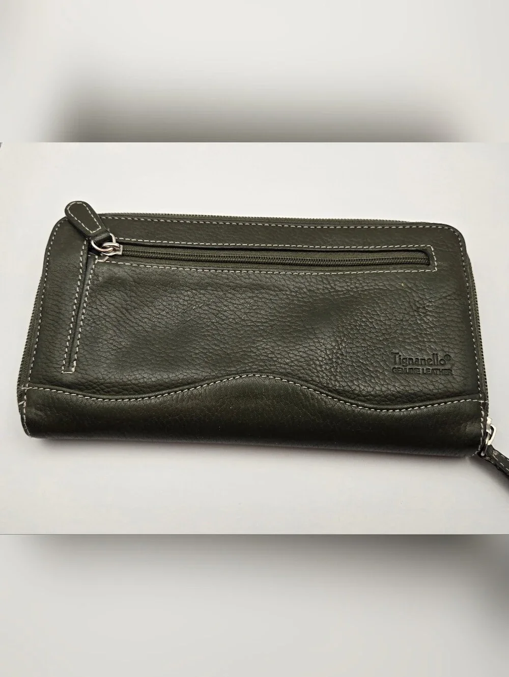 Tignanello | Bags | Tignanello Dark Olive Soft Pebbled Leather Zip ...